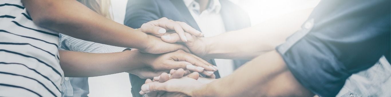 Apoyo comunitario a través del Servicio Social Apoyo comunitario a través del Servicio Social